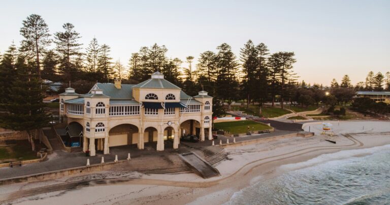 A Day Trip In Perth’s Glimmering Golden Triangle | Destination Perth ...